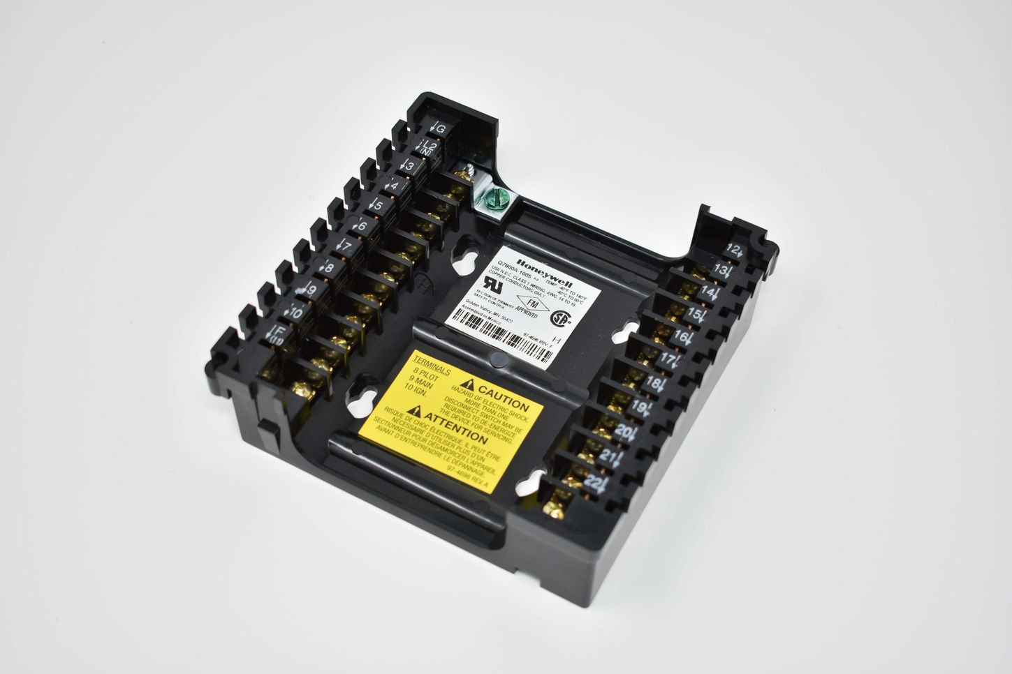 Honeywell Q7800A1005 – SUB BASE PLASTIC; PANEL MOUNT — CAPP